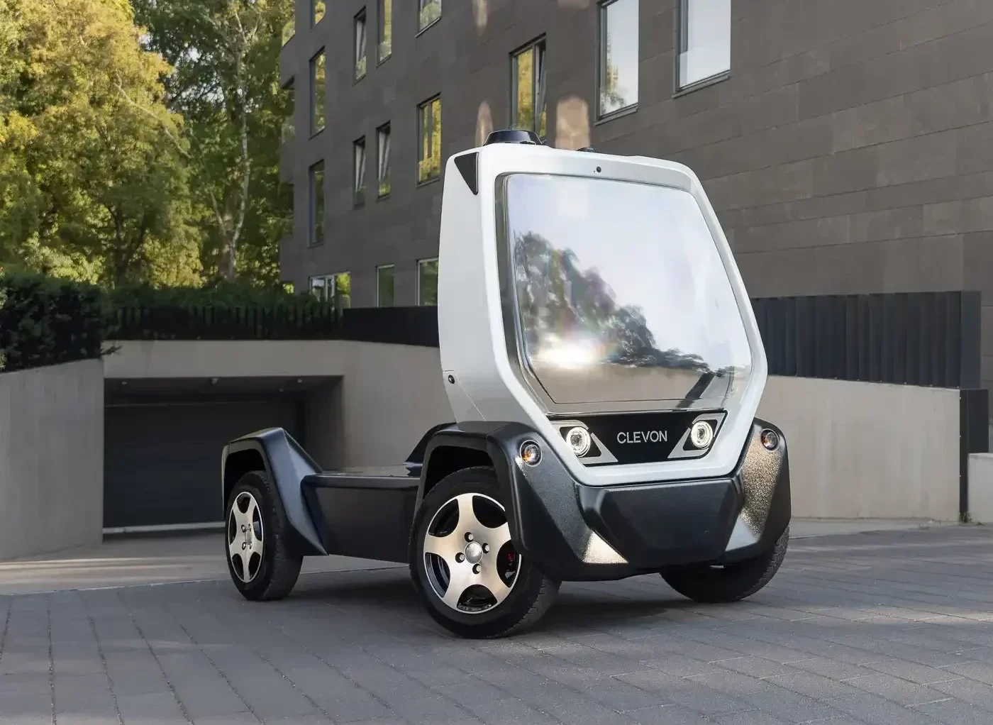 CLEVON 1 – Clevon